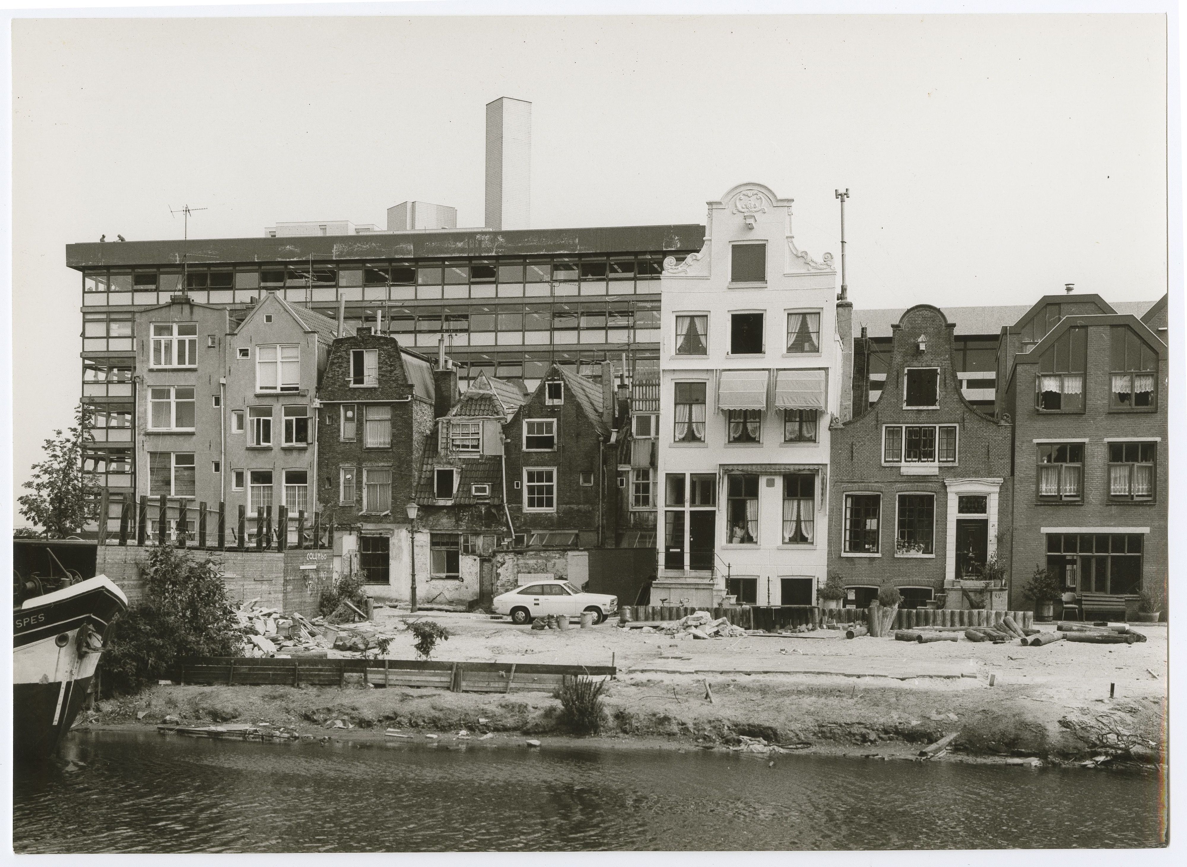 Squatting the Archive: Rene Boer