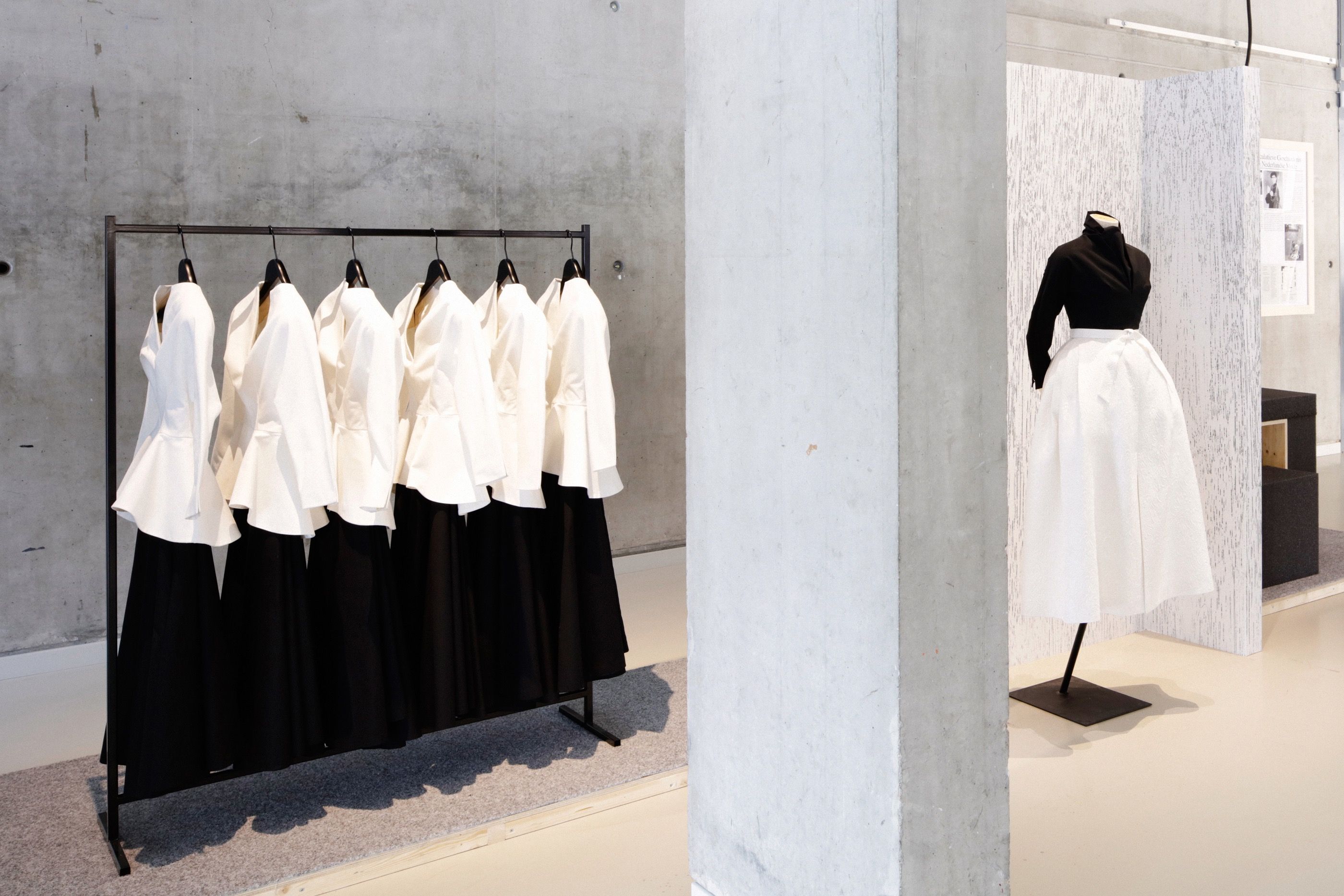 A Speculative History of Dutch Fashion
